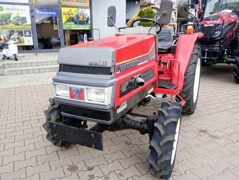 Ciągnik Yanmar FX235 > YANMAR